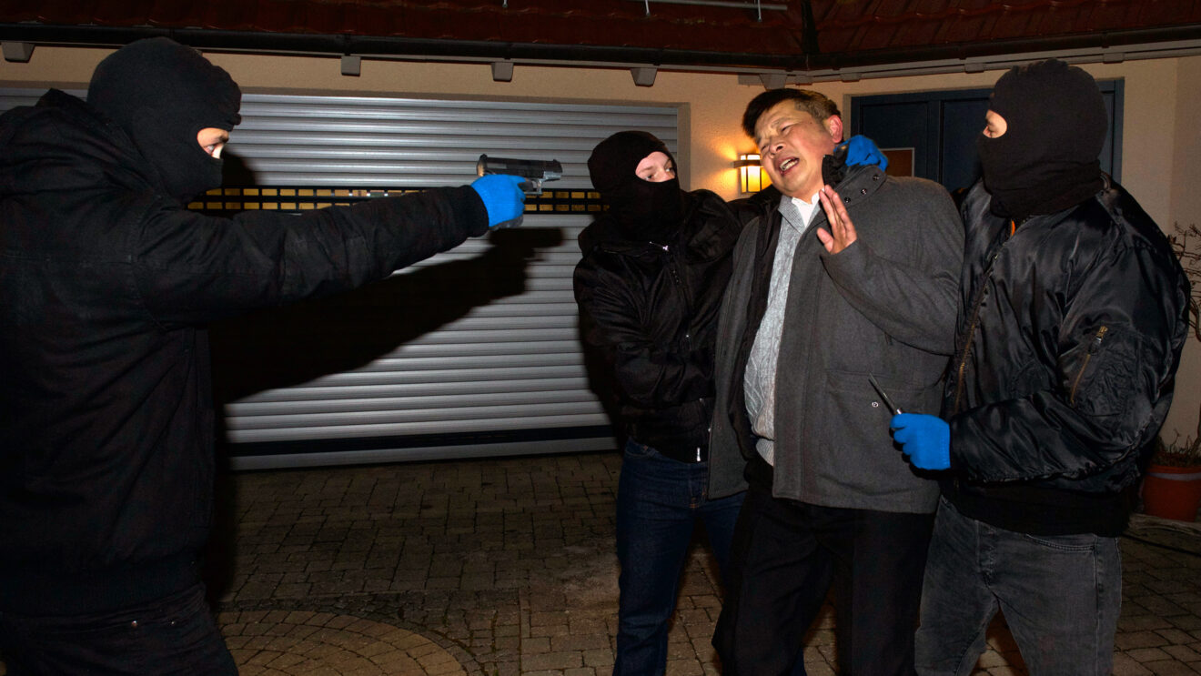 Was sind Nepper, Schlepper, Bauernfänger? - e110 - Das Sicherheitsportal